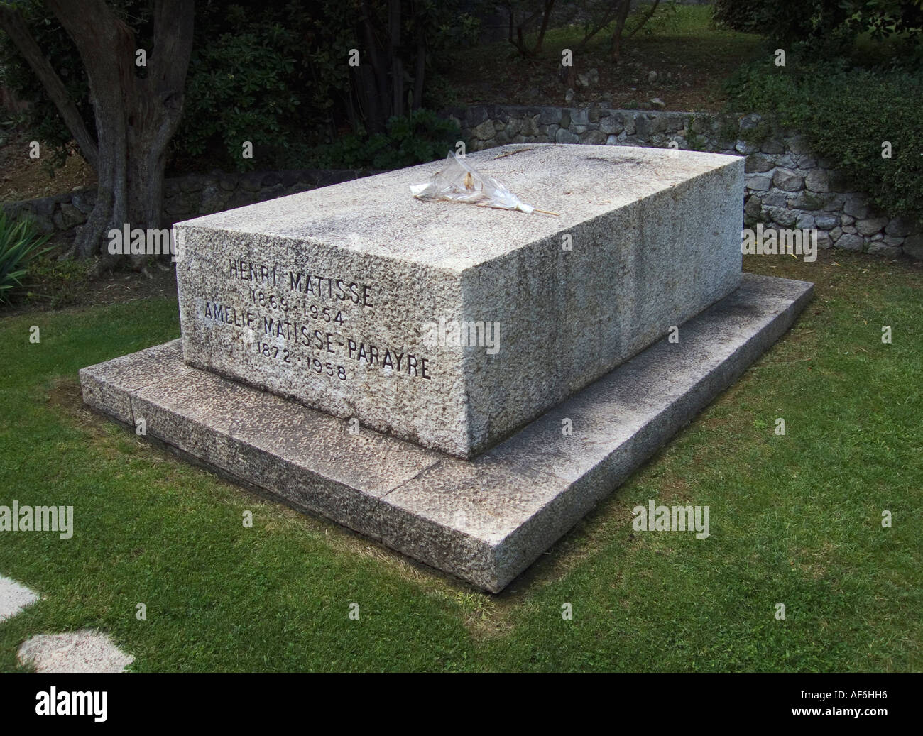 Henri matisse grave nice france hi-res stock photography and images - Alamy