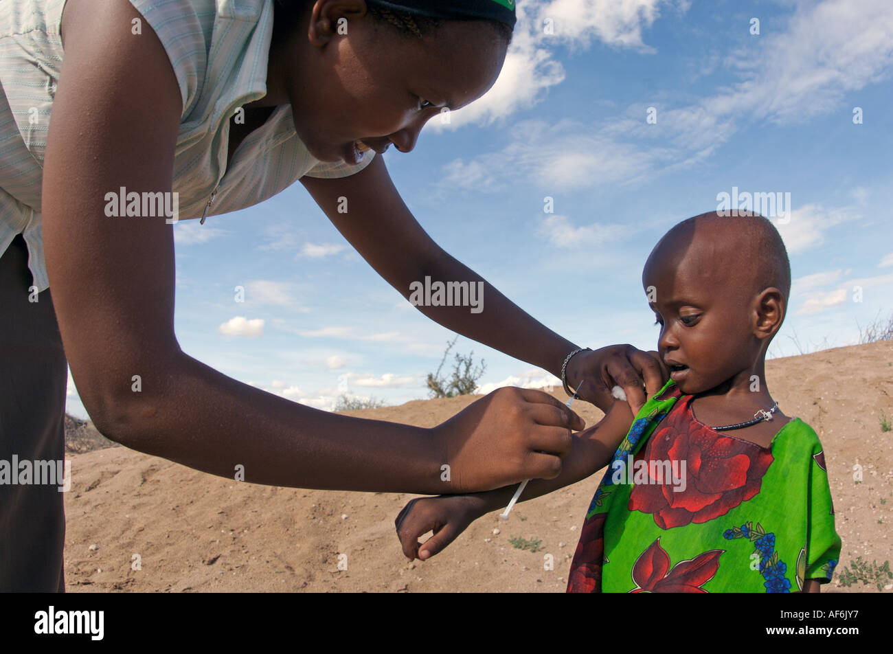 Nomadic Somali tribes having Rotary International polio immunization in ...