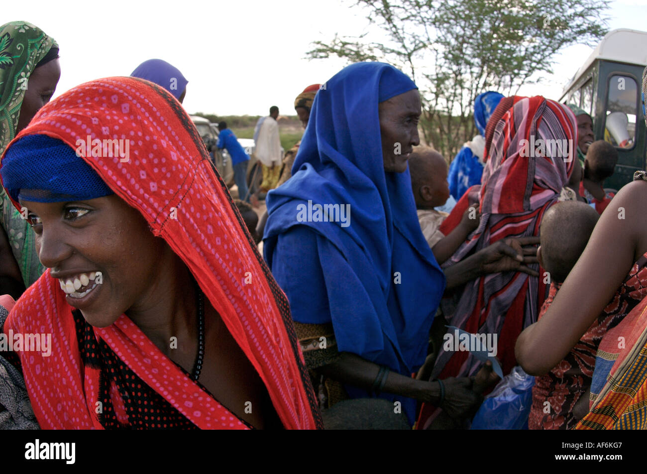 Nomadic Somali tribes having Rotary International polio immunization in ...