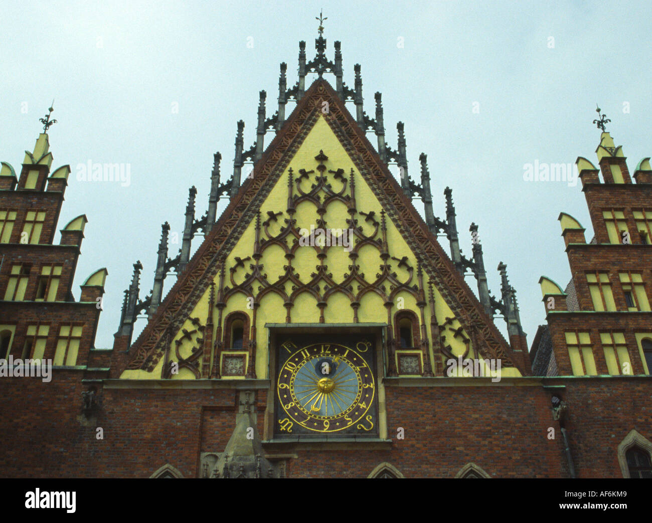 Roof of main hall hi-res stock photography and images - Alamy
