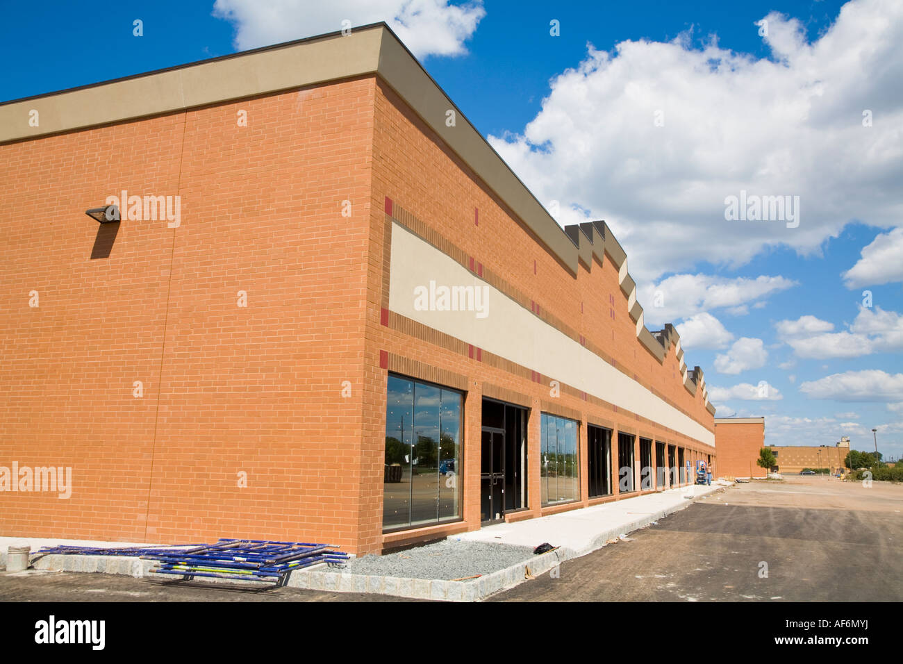 New Shopping Mall under Construction Stock Photo - Alamy
