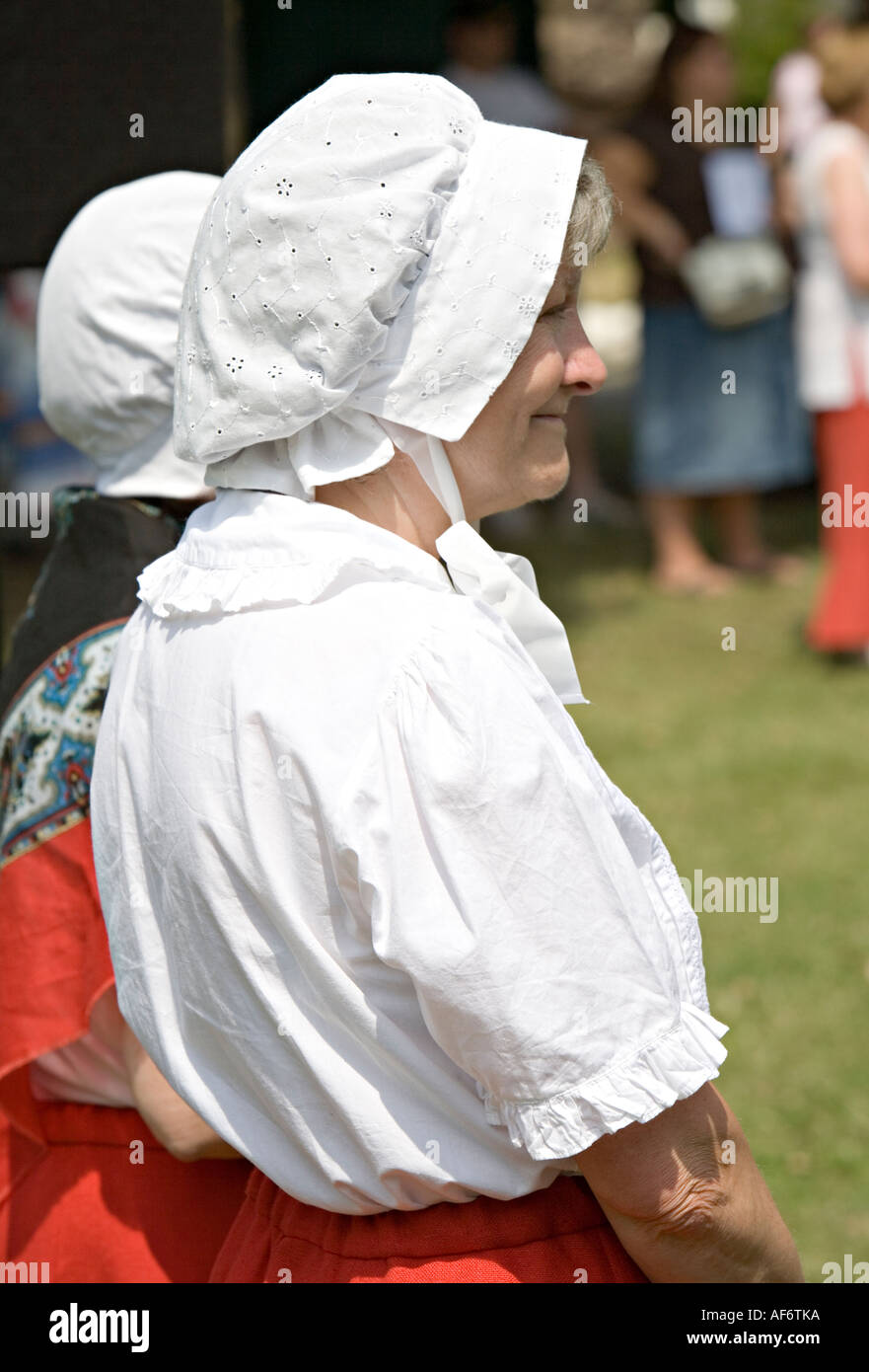 Welsh traditional dress hi-res stock photography and images - Alamy