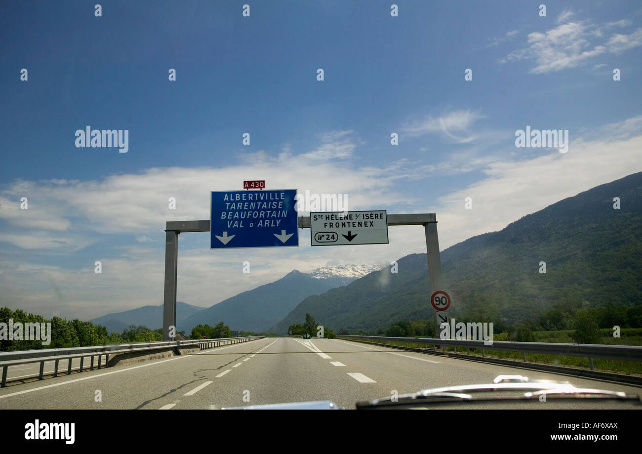 French autoroute sign hi-res stock photography and images - Alamy
