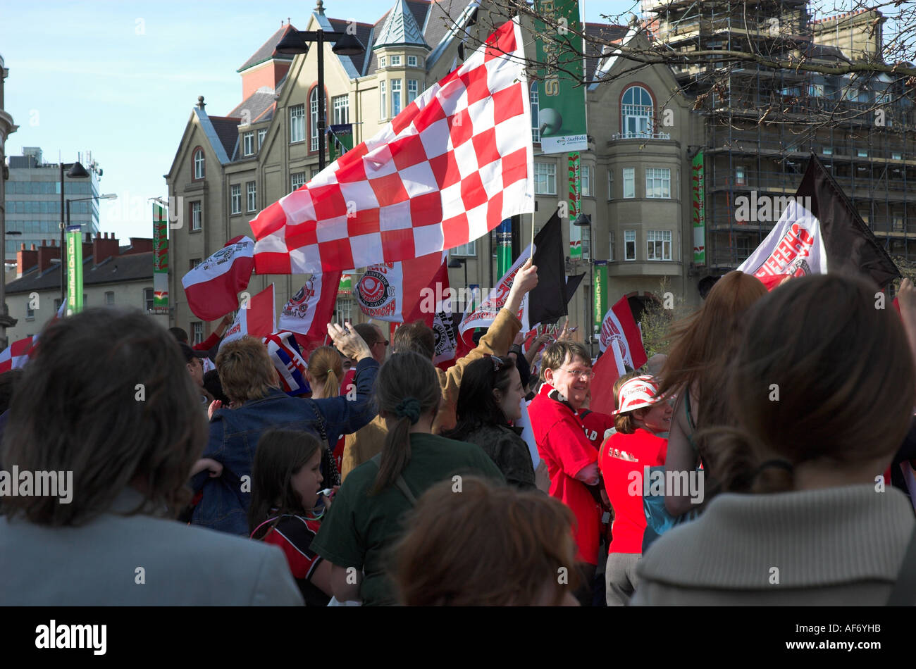 Sheffield United football club fans in Sheffield city centre, May 2006 ...
