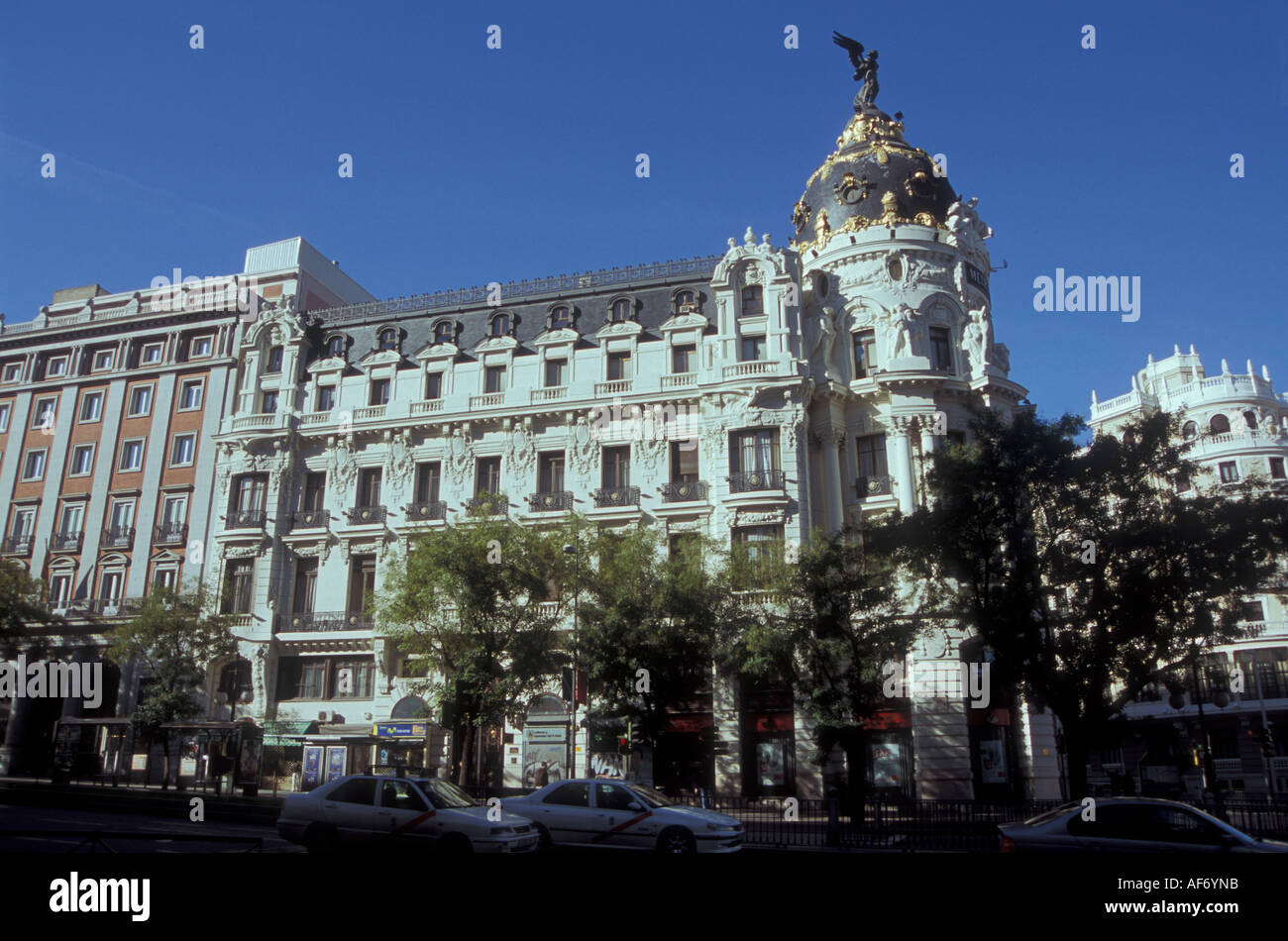 The Metropolis Building 1, Madrid, 2005 Stock Photo - Alamy