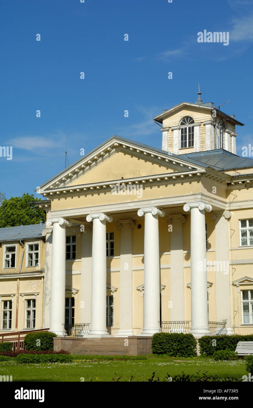 Krimulda palace hi-res stock photography and images - Alamy