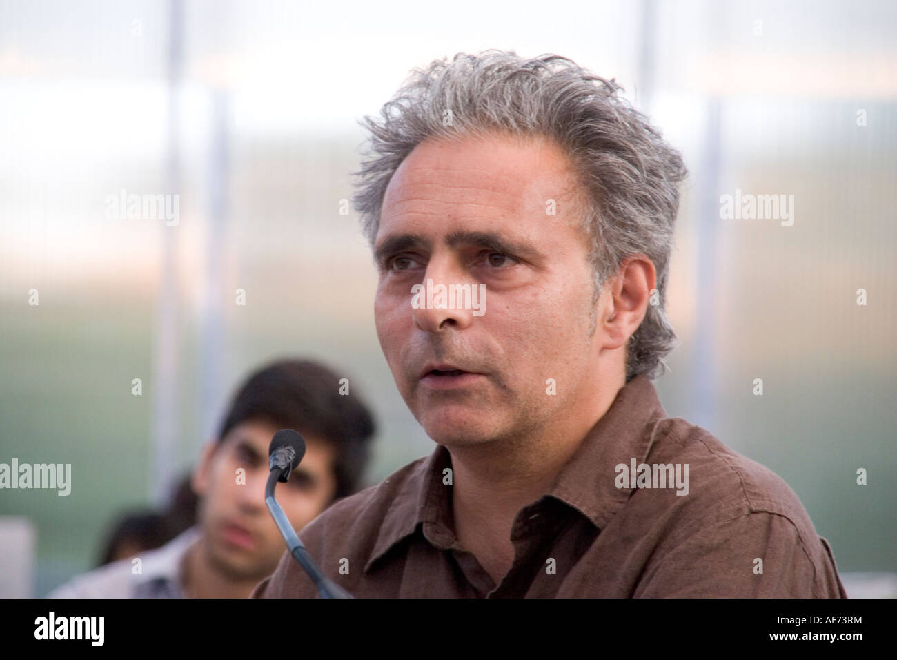 Young hanif kureishi hi-res stock photography and images - Alamy
