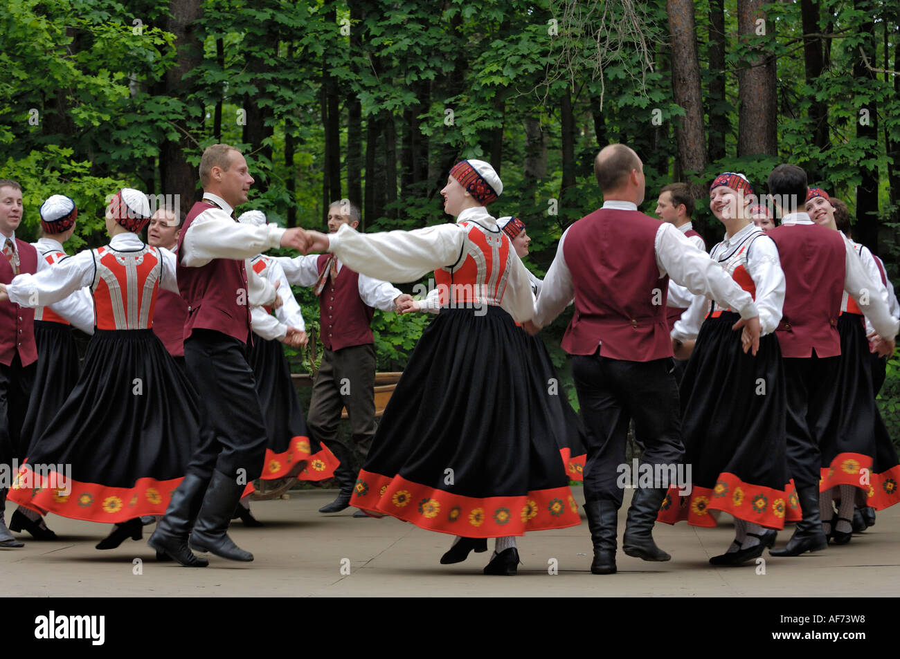 Traditional Latvian folk dancing, performed at the Lativan Open Air ...