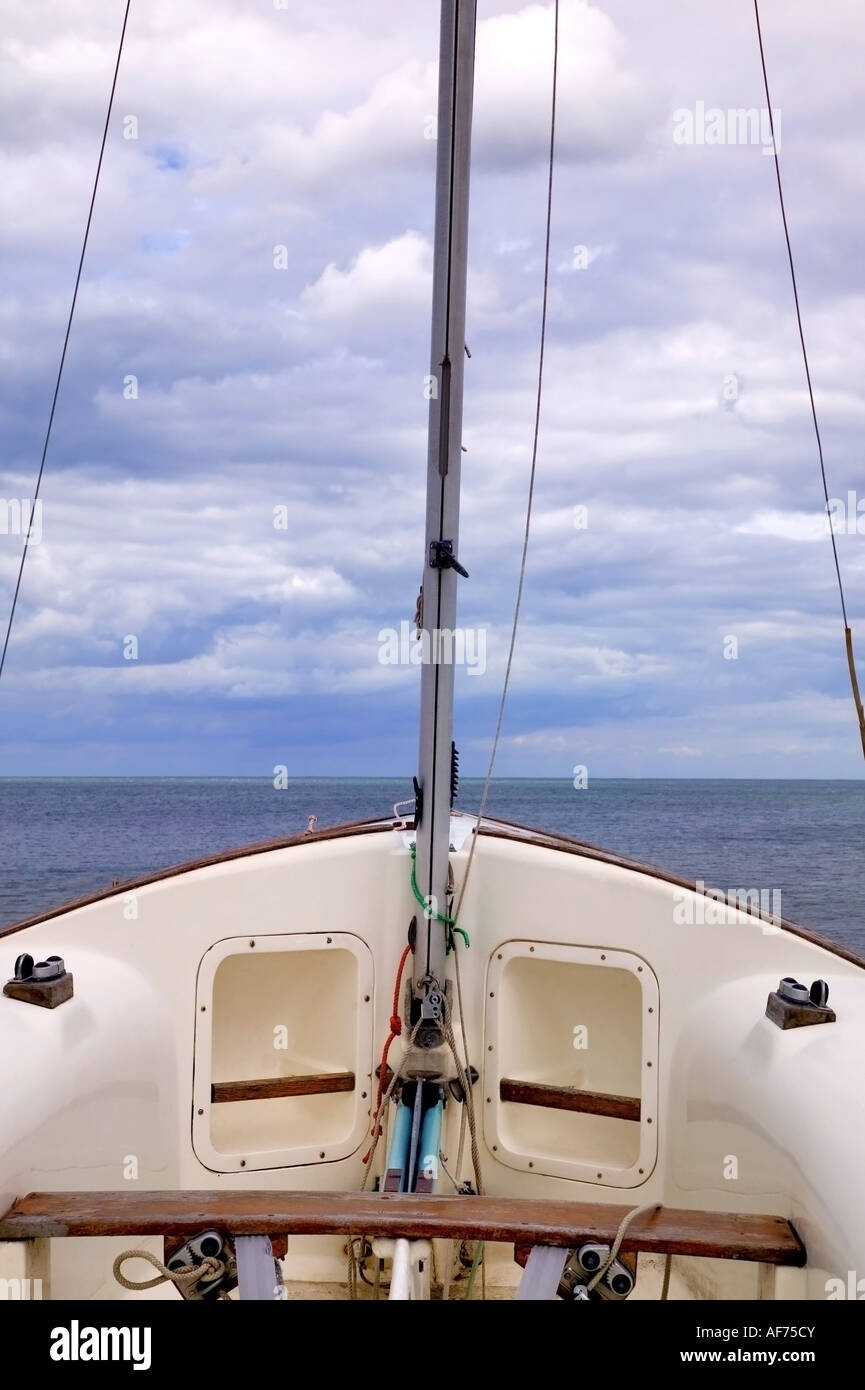 Sailing yacht transport hi-res stock photography and images - Alamy