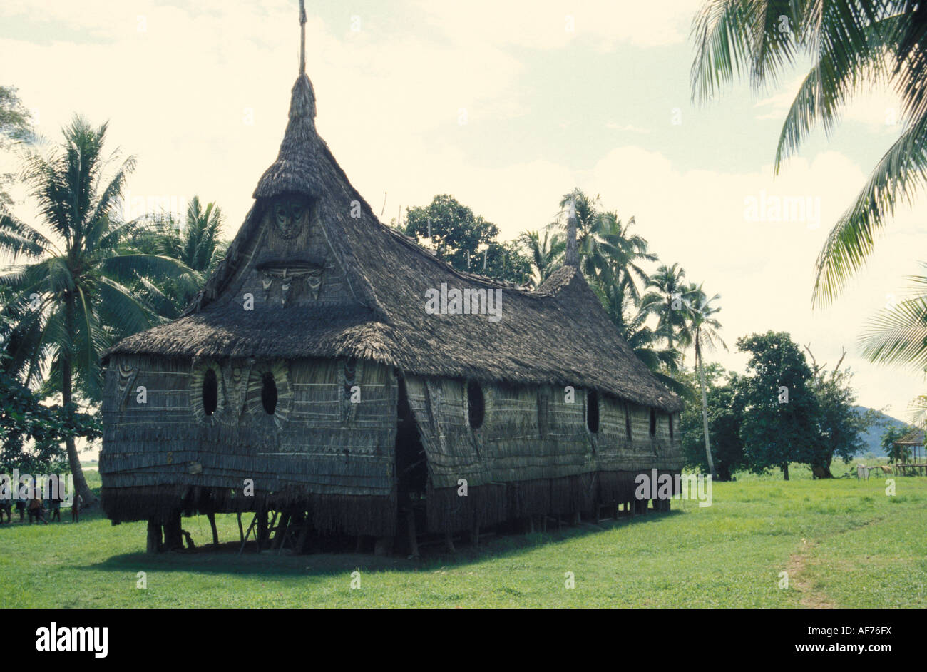 Sepik spirit papua new guinea hi-res stock photography and images - Alamy