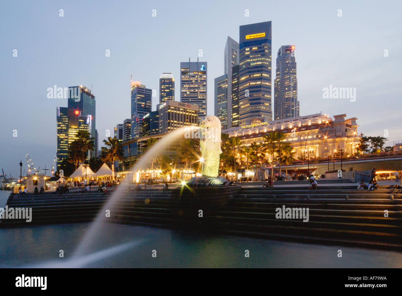 Singapore s mythical Merlion symbol Stock Photo - Alamy