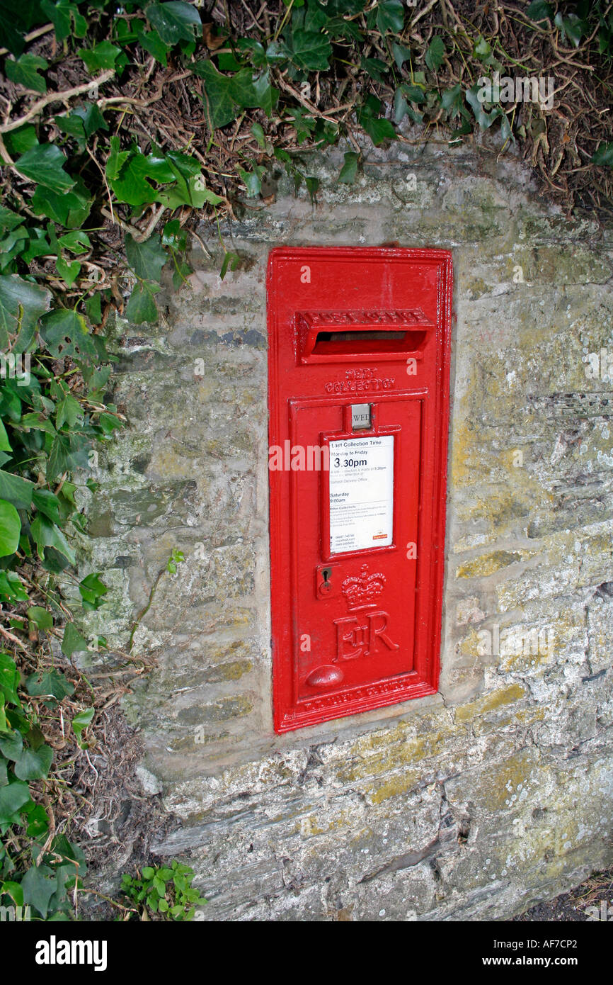 Wall Mounted Letterbox , Cornwall, UK, Europe Stock Photo - Alamy