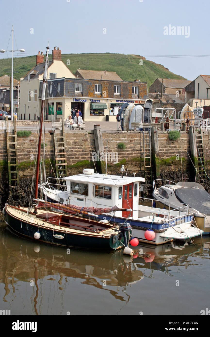 Devon seaside resort hi-res stock photography and images - Alamy
