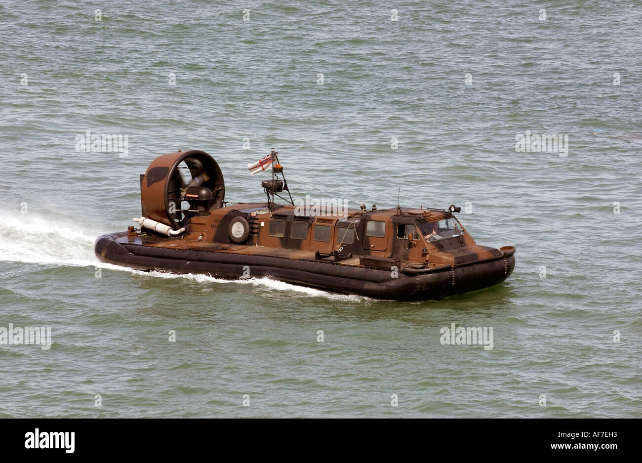 Griffon 2000 hovercraft in use by the Royal Marines Stock Photo - Alamy