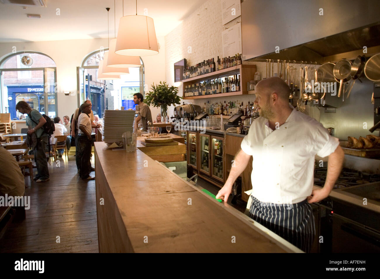 Pub on Hampstead Road NW3 Stock Photo - Alamy