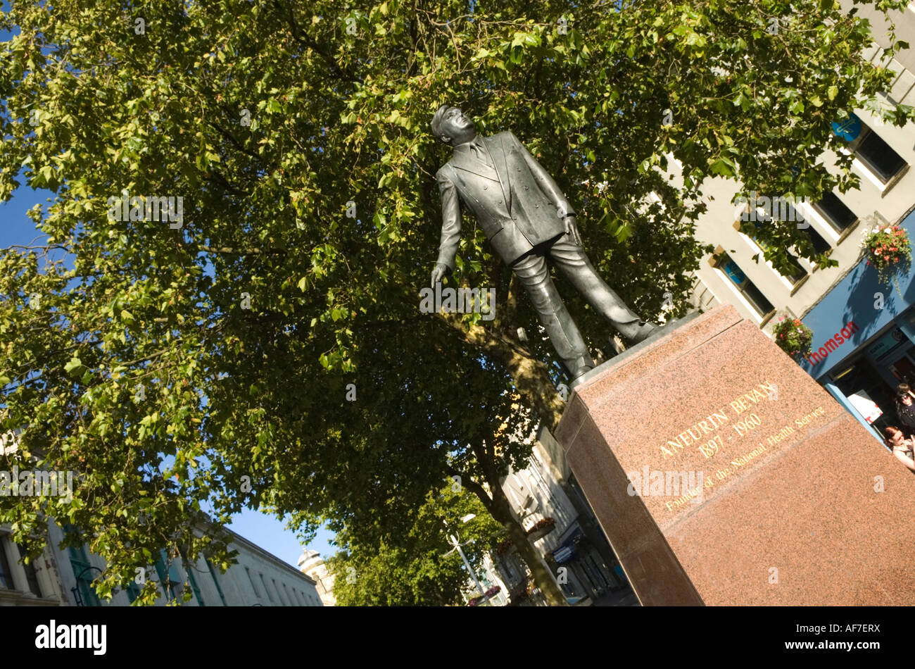 Statue of Aneurin Bevan Cardiff City Wales GB Stock Photo - Alamy
