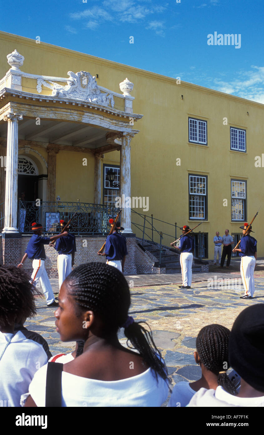 Child castle guard hi-res stock photography and images - Alamy