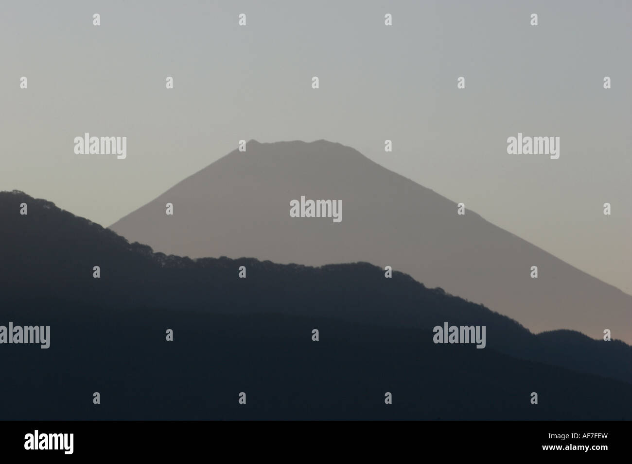 Fuji white hi-res stock photography and images - Alamy