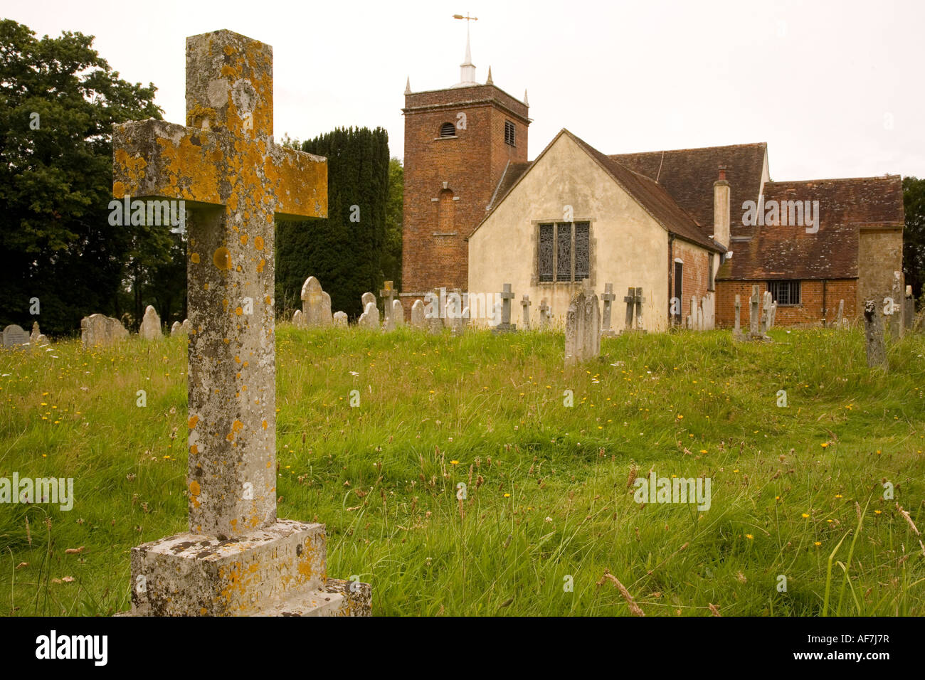 Minstead churchyard New Forest Hants UK Stock Photo - Alamy