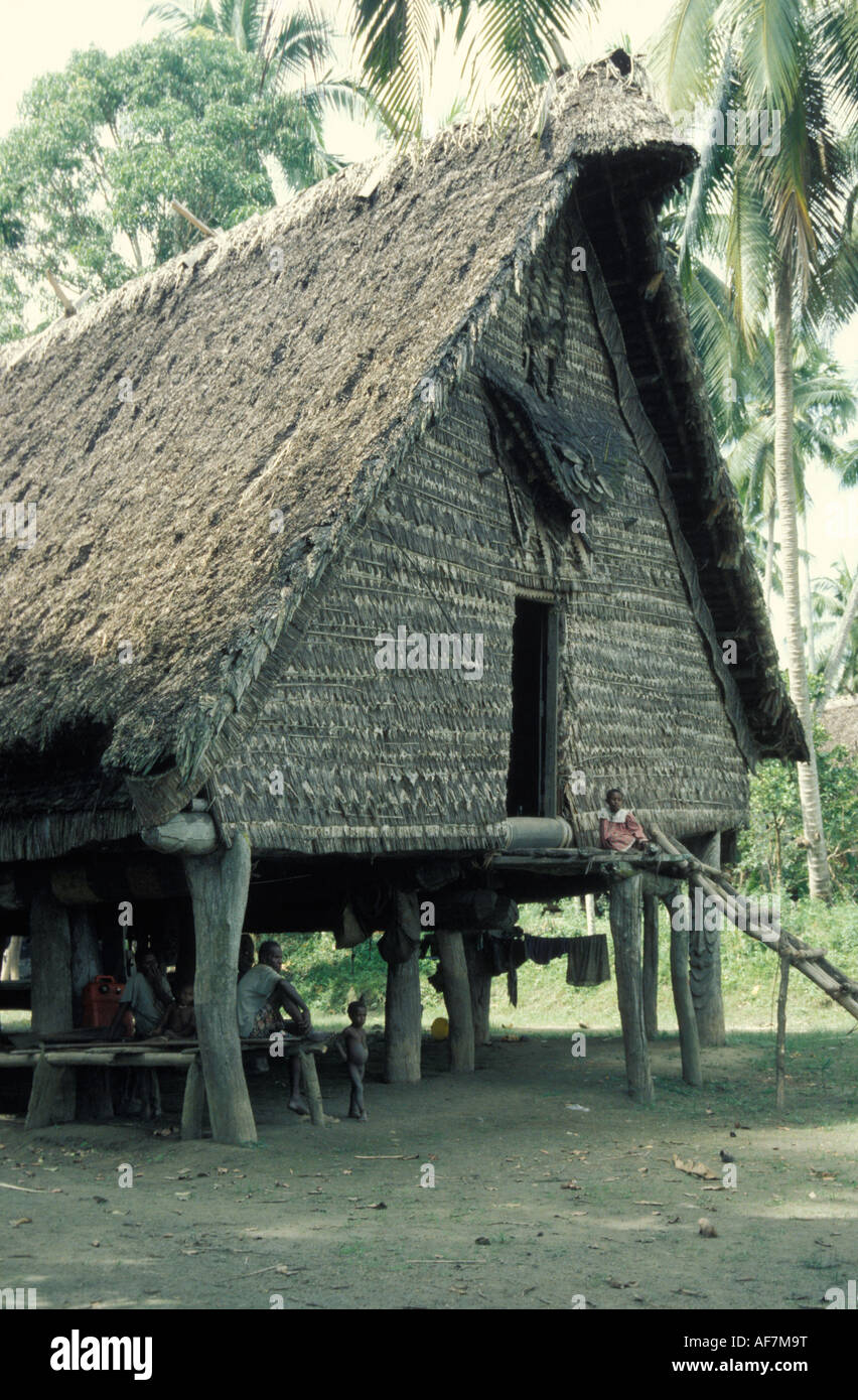 Papua New Guinea Sepik River House High Resolution Stock Photography ...