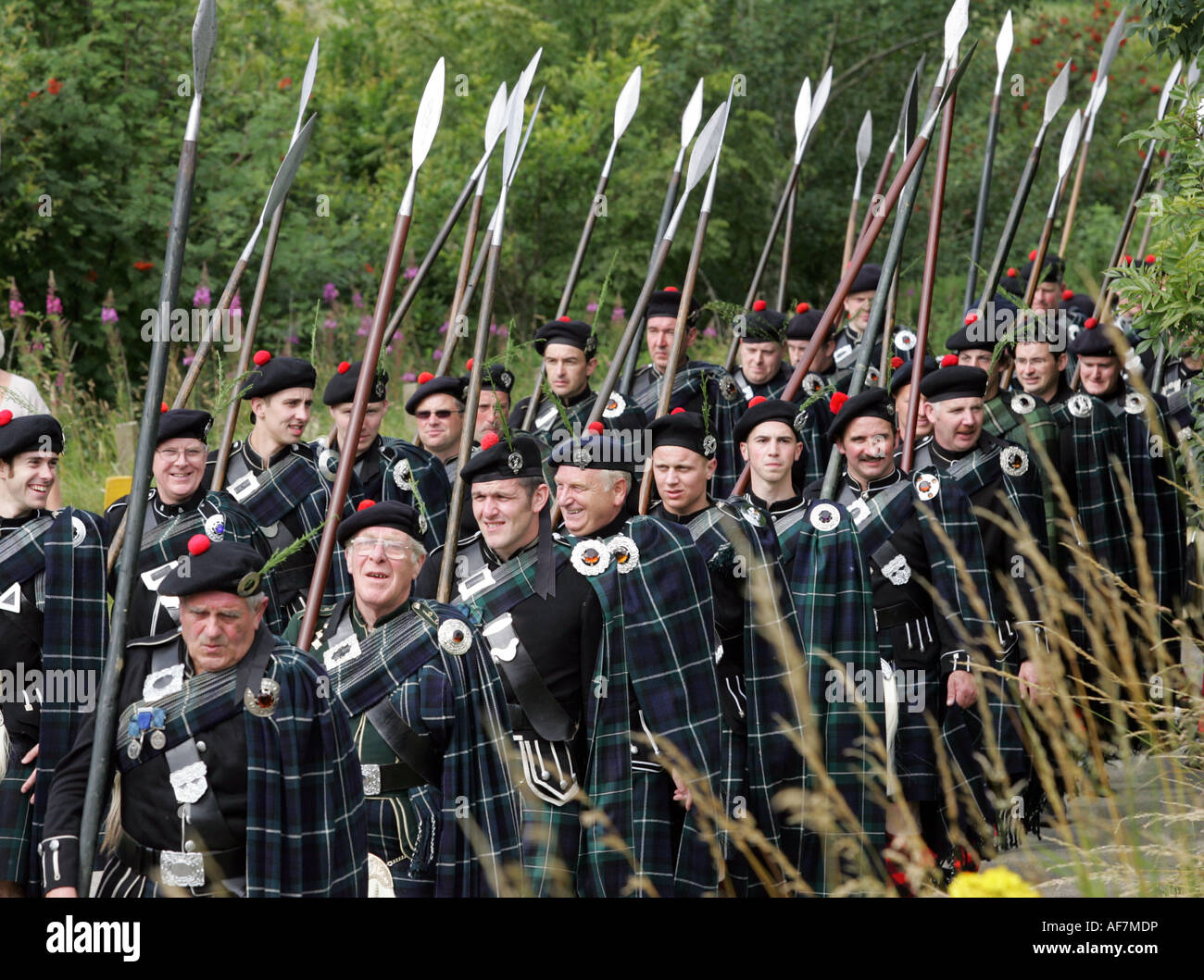 Scottish highlander men hi-res stock photography and images - Alamy