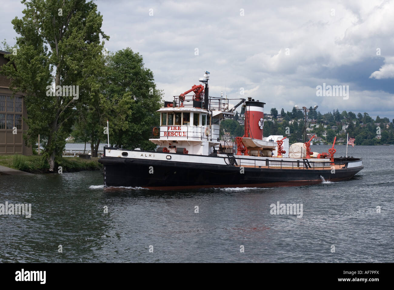 Fire Rescue Boat Alki Stock Photo - Alamy