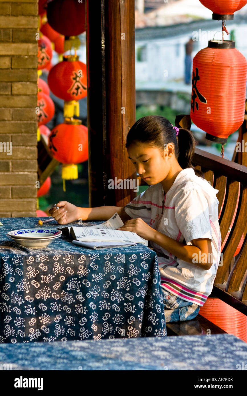 Rural china children, study hi-res stock photography and images - Alamy