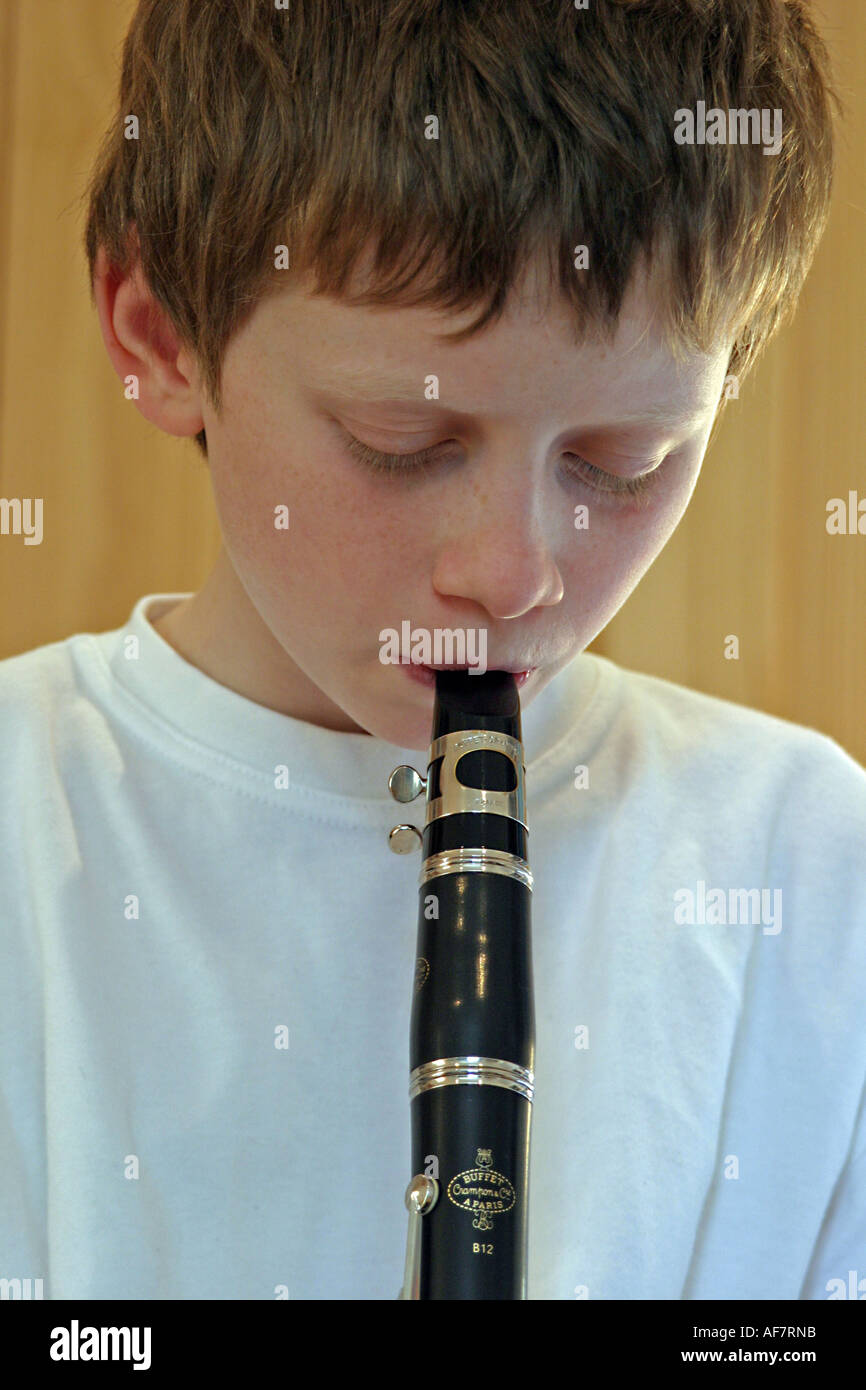 Grade 1 Kids Playing High Resolution Stock Photography and Images - Alamy