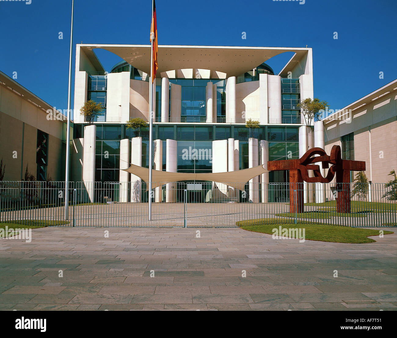 2000s architecture hi-res stock photography and images - Alamy
