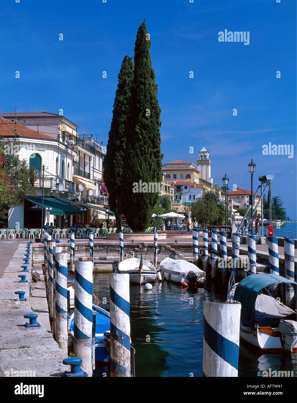 geography / travel, Italy, Lake Garda, Gardone Riviera, port, lago di ...