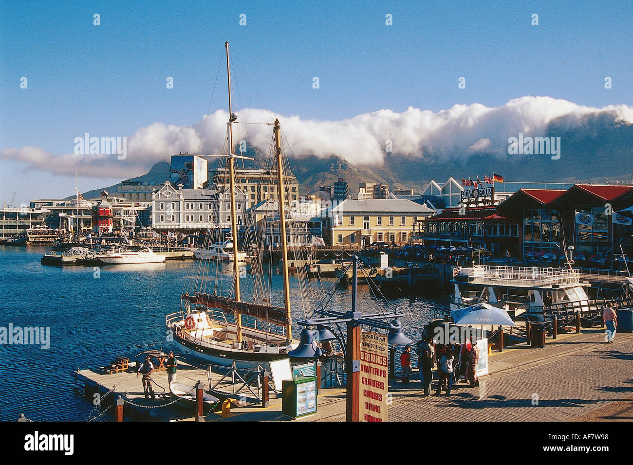 geography / travel, South Africa, Cape Town, port, shipping, pier ...