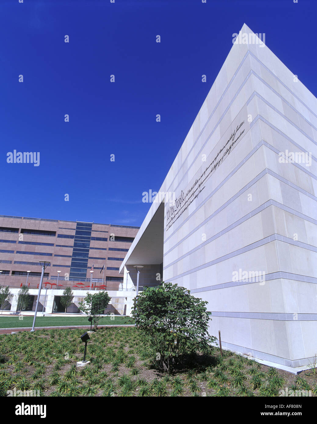 National constitution center center city hi-res stock photography and ...