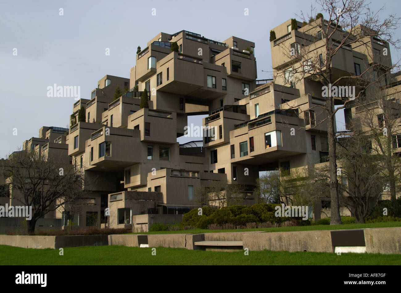Expo '67 construction hi-res stock photography and images - Alamy