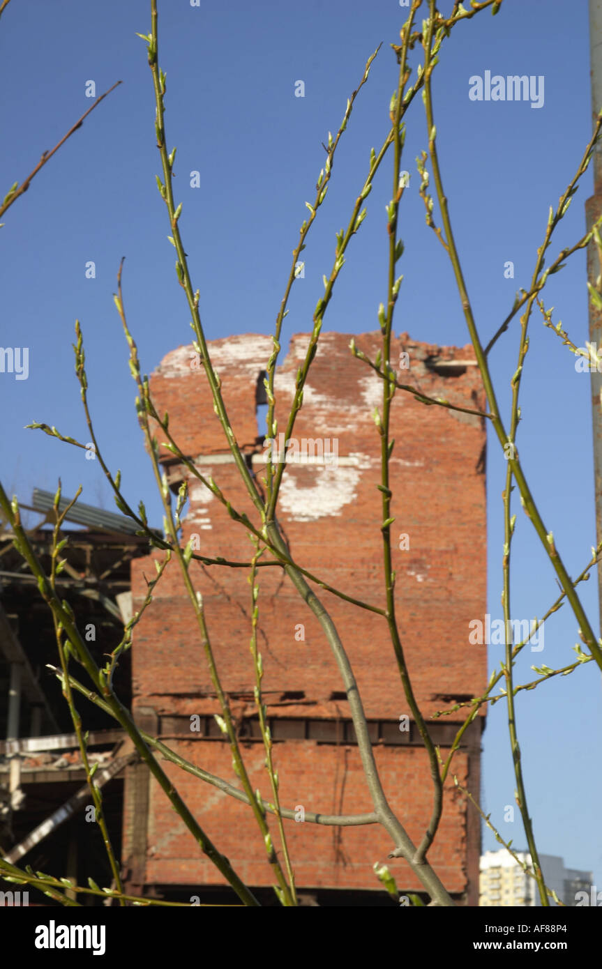 Destructible hi-res stock photography and images - Alamy