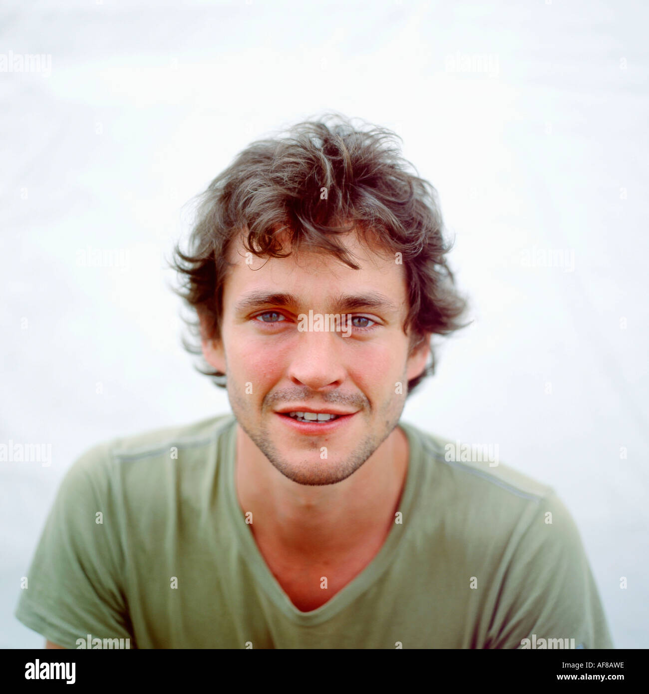 Young british actor hi-res stock photography and images - Alamy