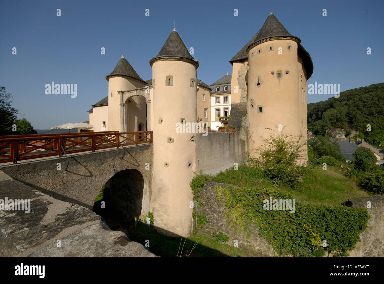 Bourglinster castle in the sunlight, Luxembourg, Europe Stock Photo - Alamy
