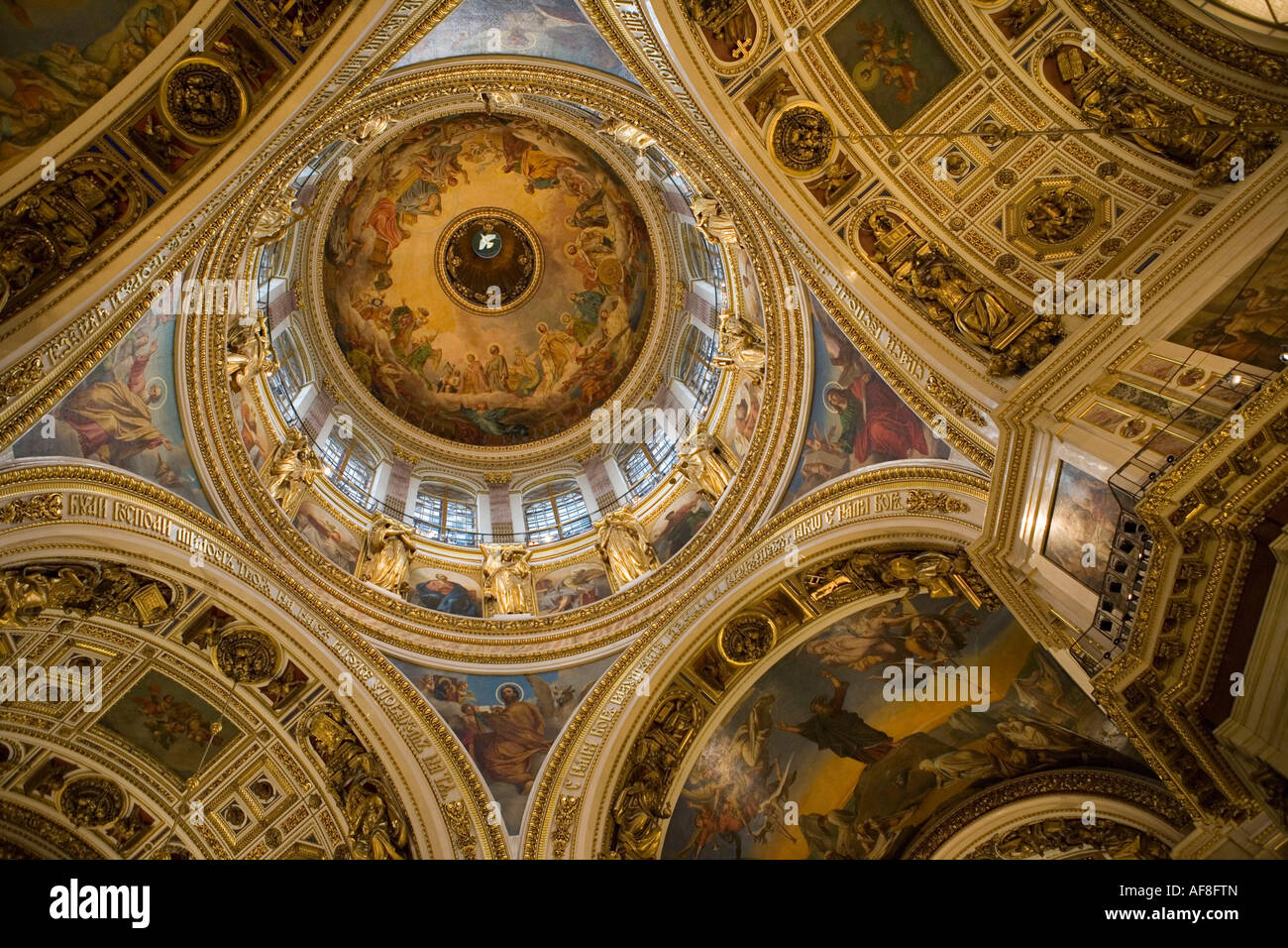 Interior of St. Isaac's Cathedral, (Issaakievsky Sobor), St. Petersburg ...