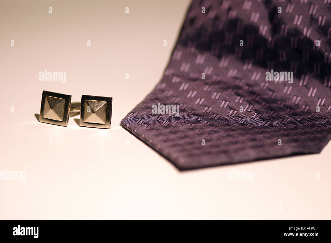 Cuff links hi-res stock photography and images - Alamy