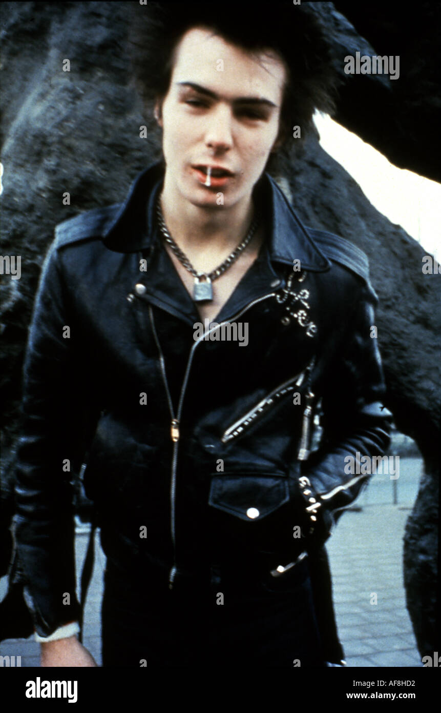 SEX PISTOLS Sid Vicious in Hamburg Stock Photo - Alamy SEX PISTOLS Sid Vicious in Hamburg Stock Photo - Alamy