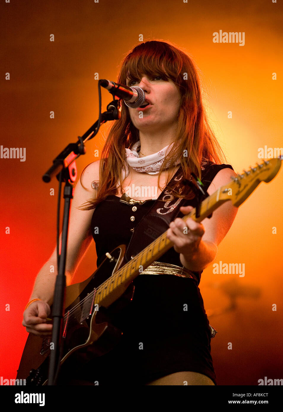 Rilo kiley hi-res stock photography and images - Alamy