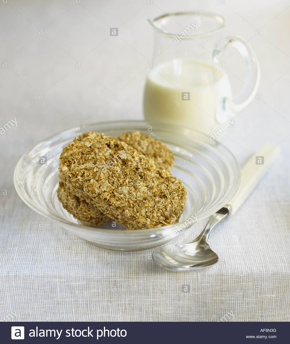 Weetabix Bowl Stock Photos & Weetabix Bowl Stock Images - Alamy