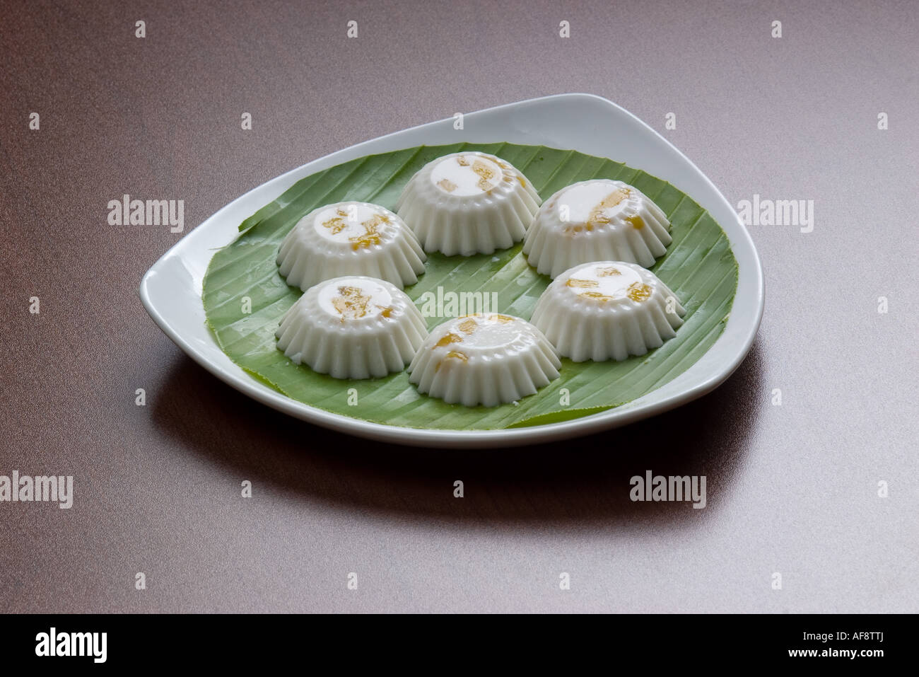 Chinese Food Dessert Cake Stock Photo - Alamy