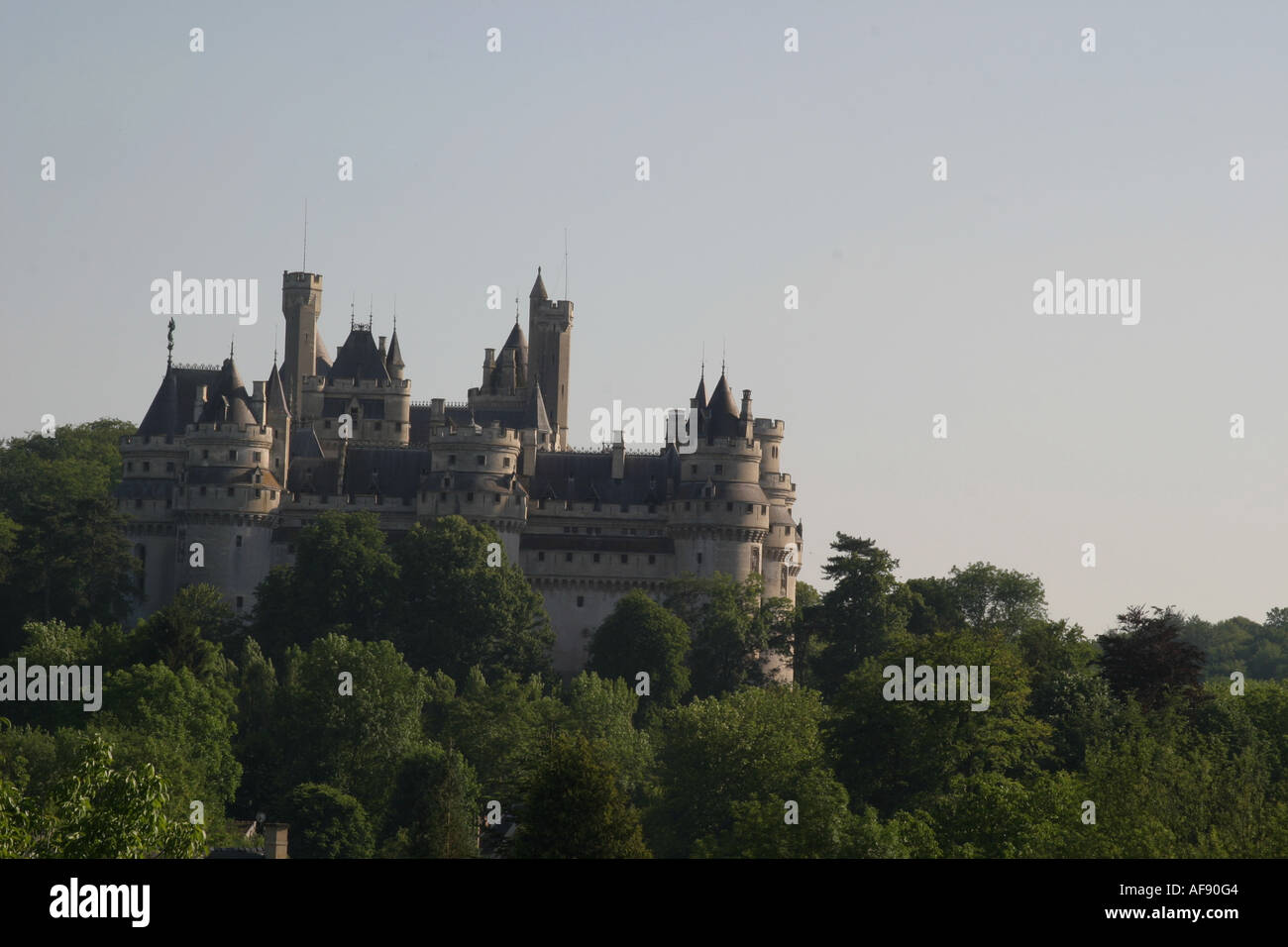 Pierrefonds tour hi-res stock photography and images - Alamy