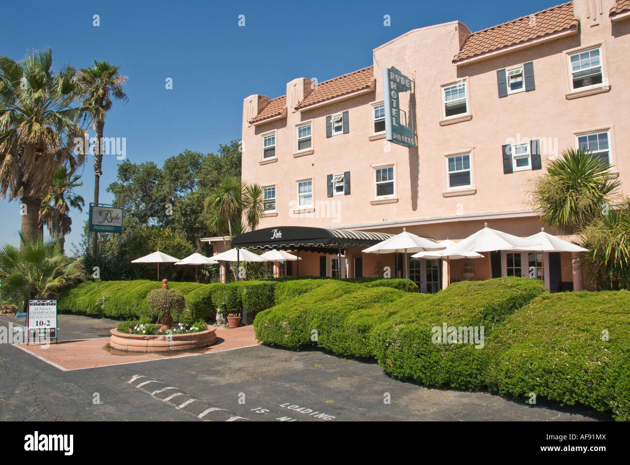 California Delta Region Ryde Hotel Stock Photo - Alamy