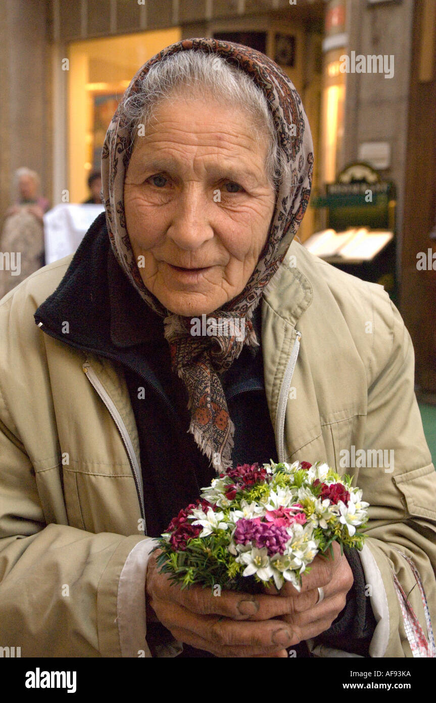 Old Lady selling Flowers in a main square of Budapest Stock Photo - Alamy