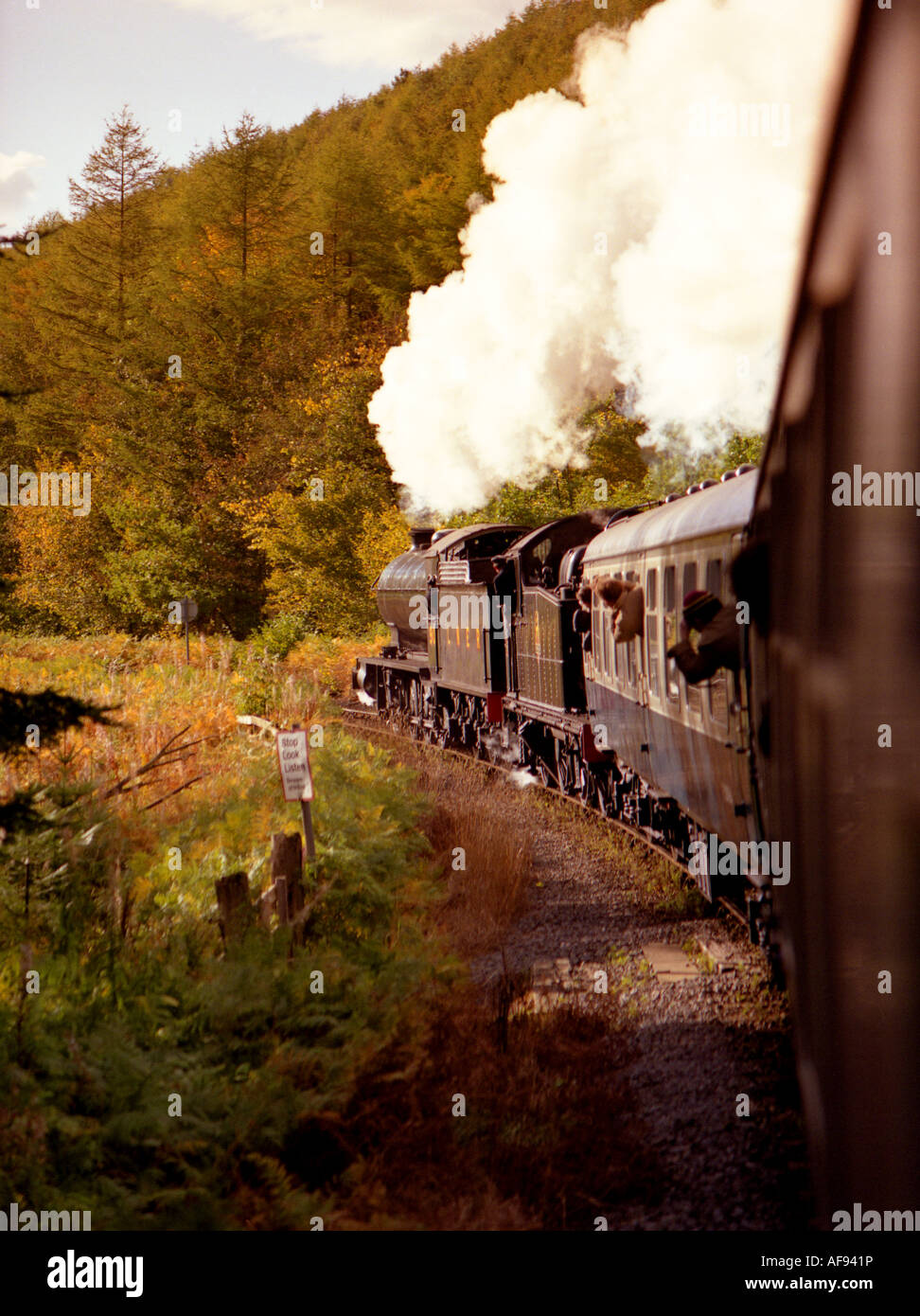 North Yorkshire Moors Railway in early Autumn, North Yorkshire, England ...