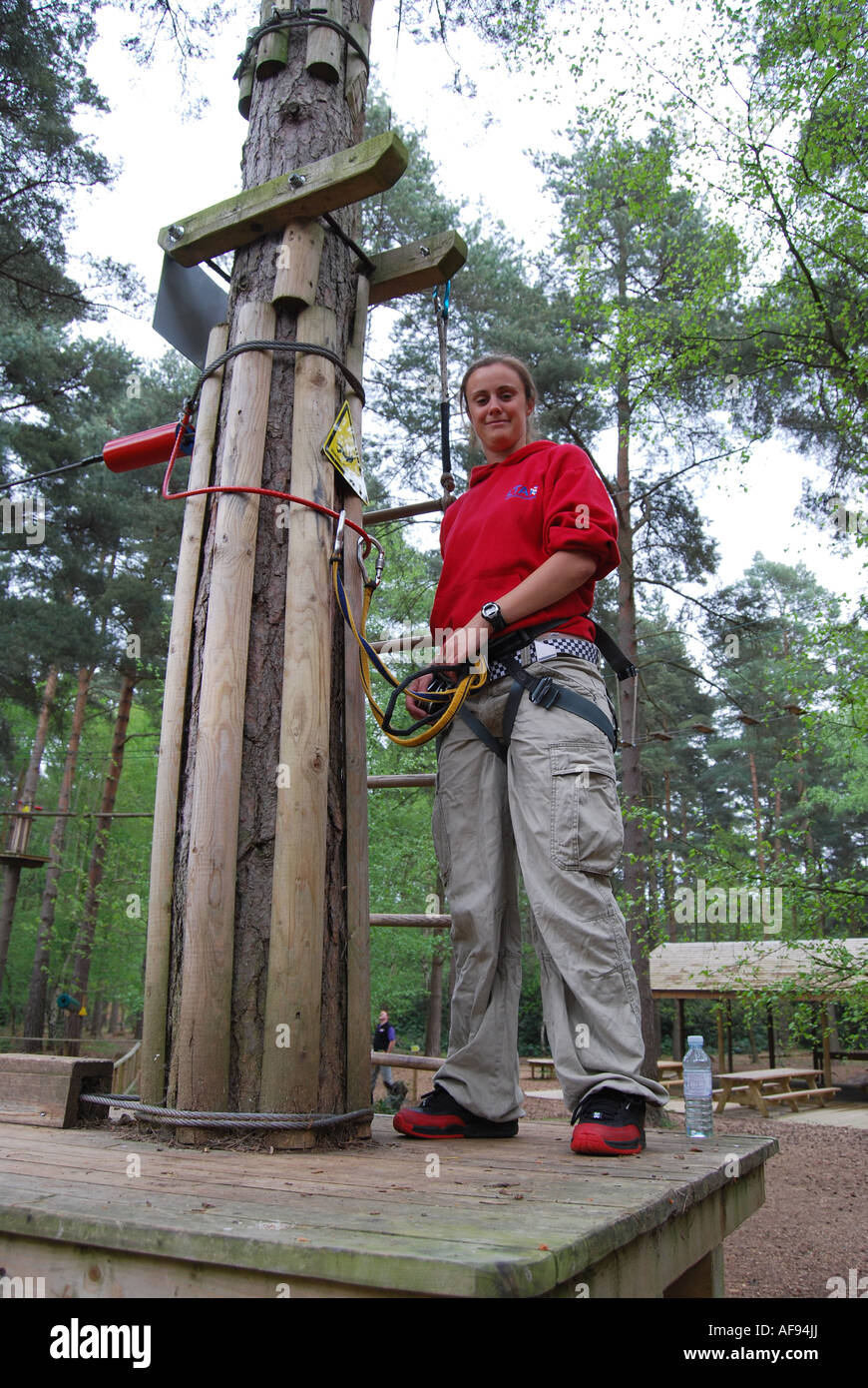 'Go Ape' High Ropes Forest Adventure Course, Bracknell, Berkshire ...