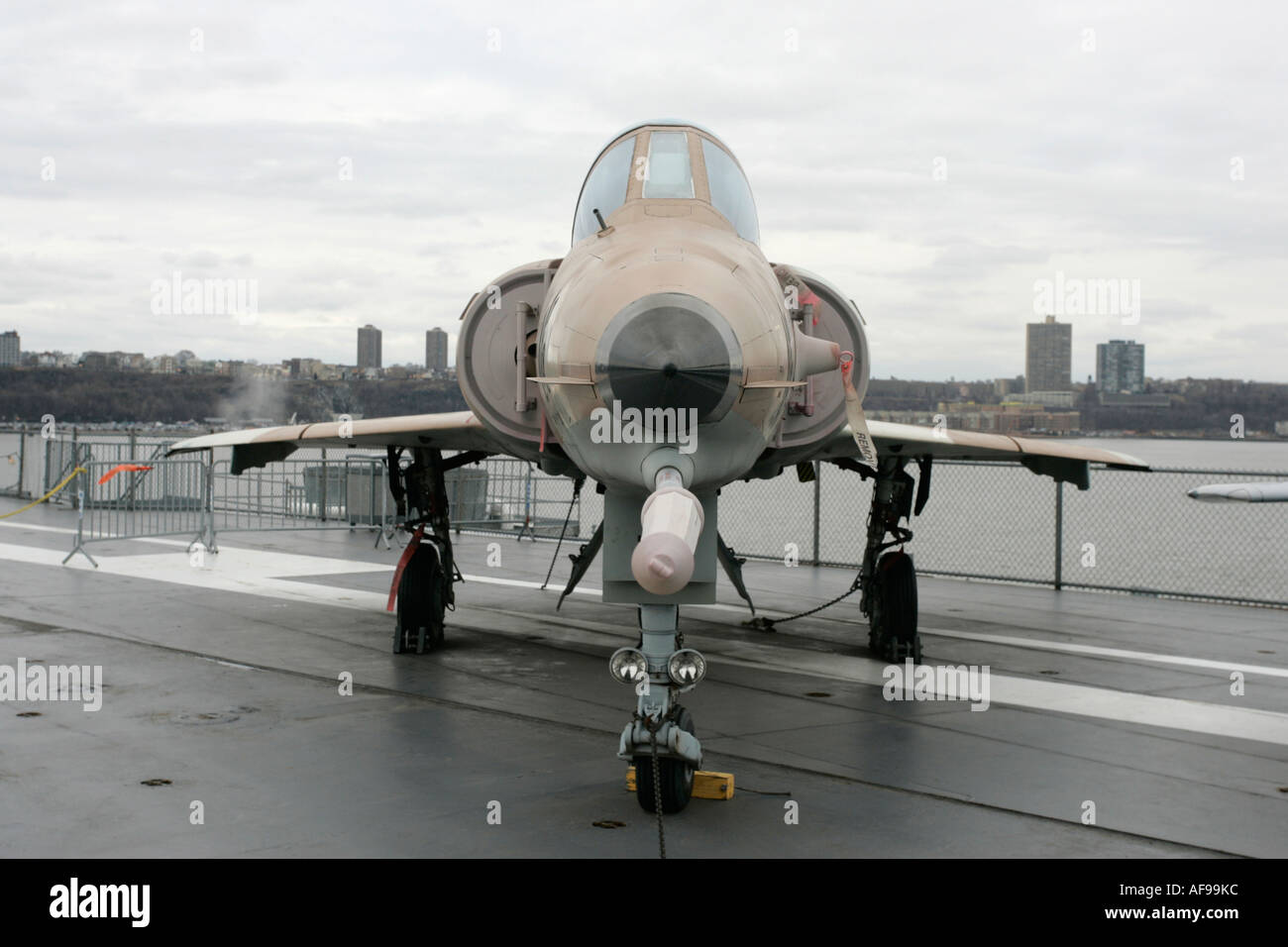 F 21 kfir fighter jet hi-res stock photography and images - Alamy
