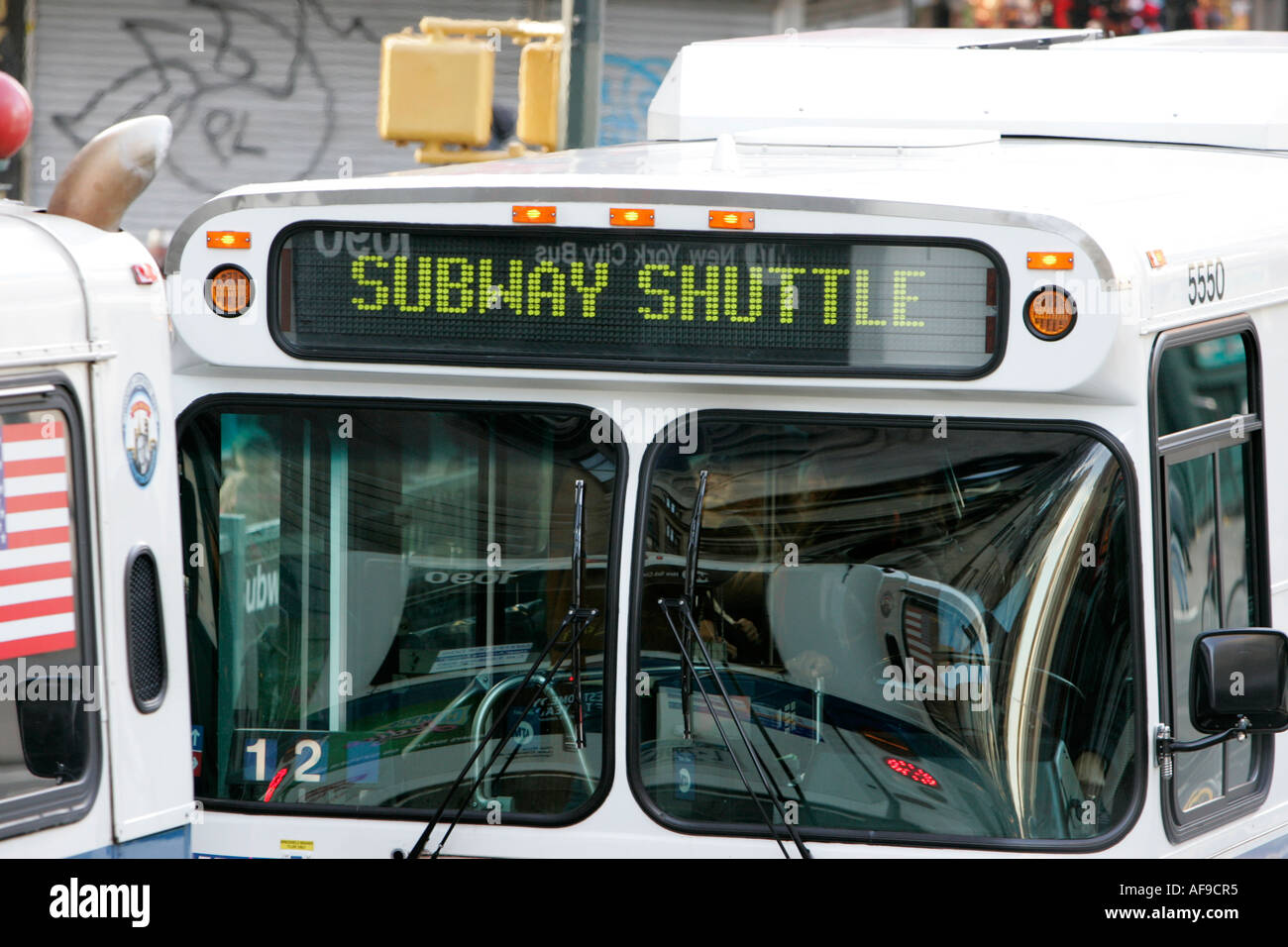subway shuttle bus waiting new york city new york USA Stock Photo - Alamy