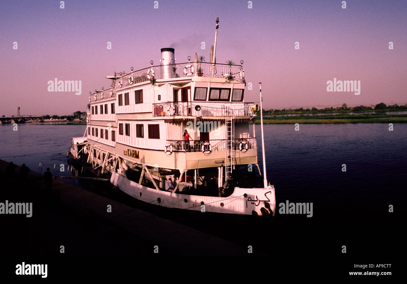 Nile steamer hi-res stock photography and images - Alamy